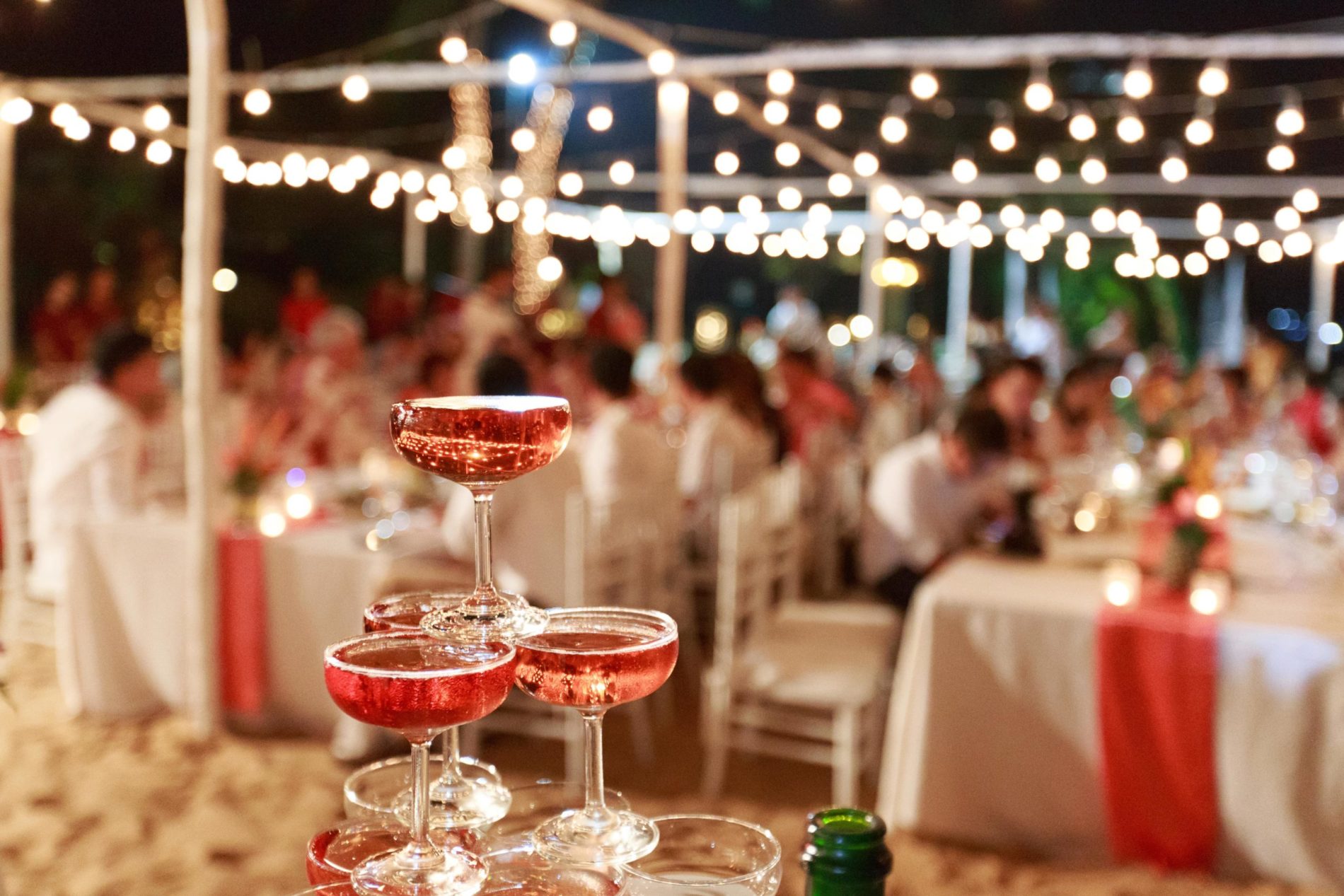 How to Become a Wedding Bartender - FLIP Blog